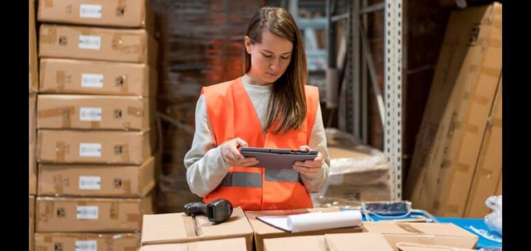 Efficient E-commerce Inventory Management Strategies